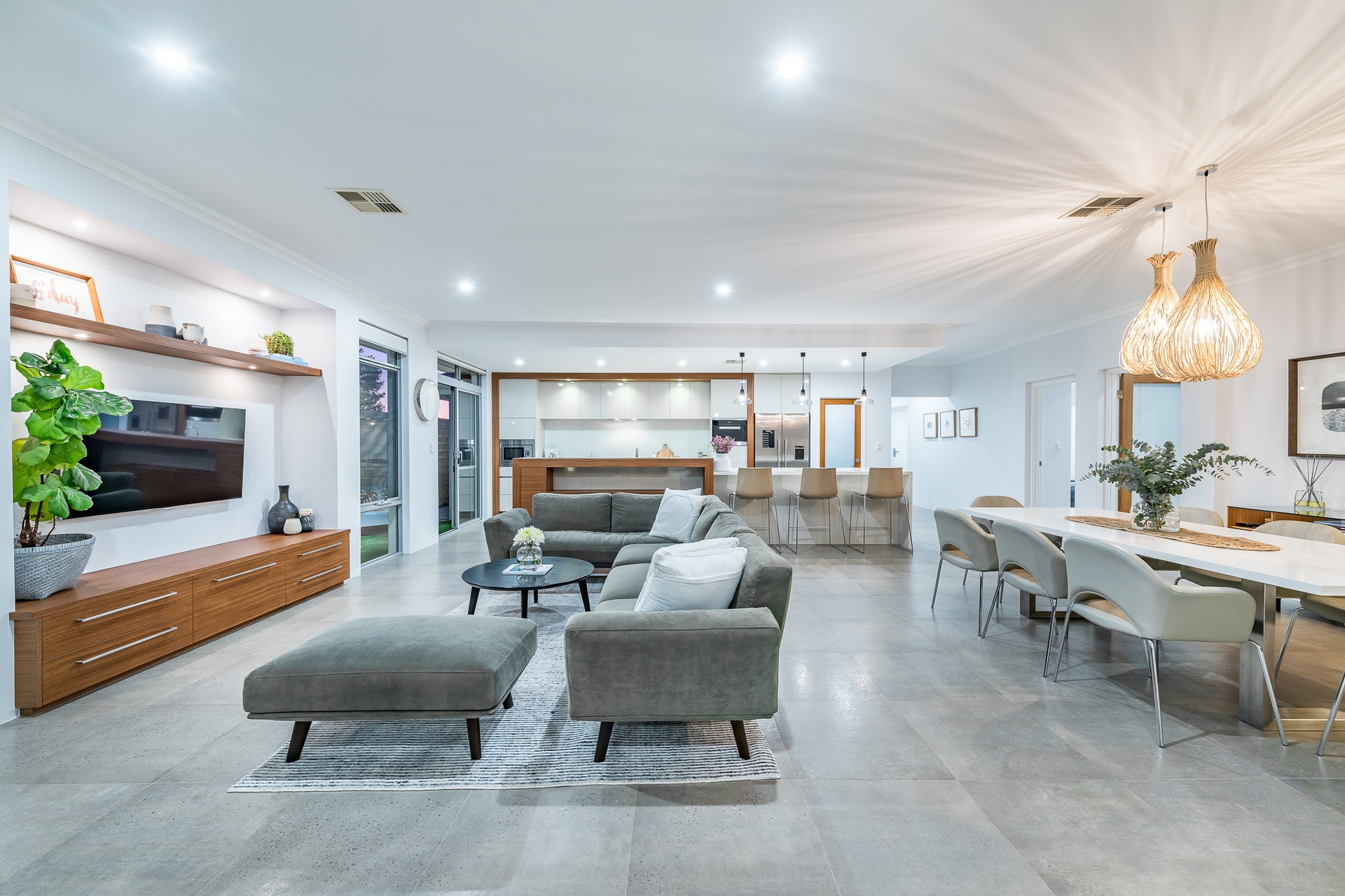 House Sold - 22 Waterhouse Meander, Burns Beach