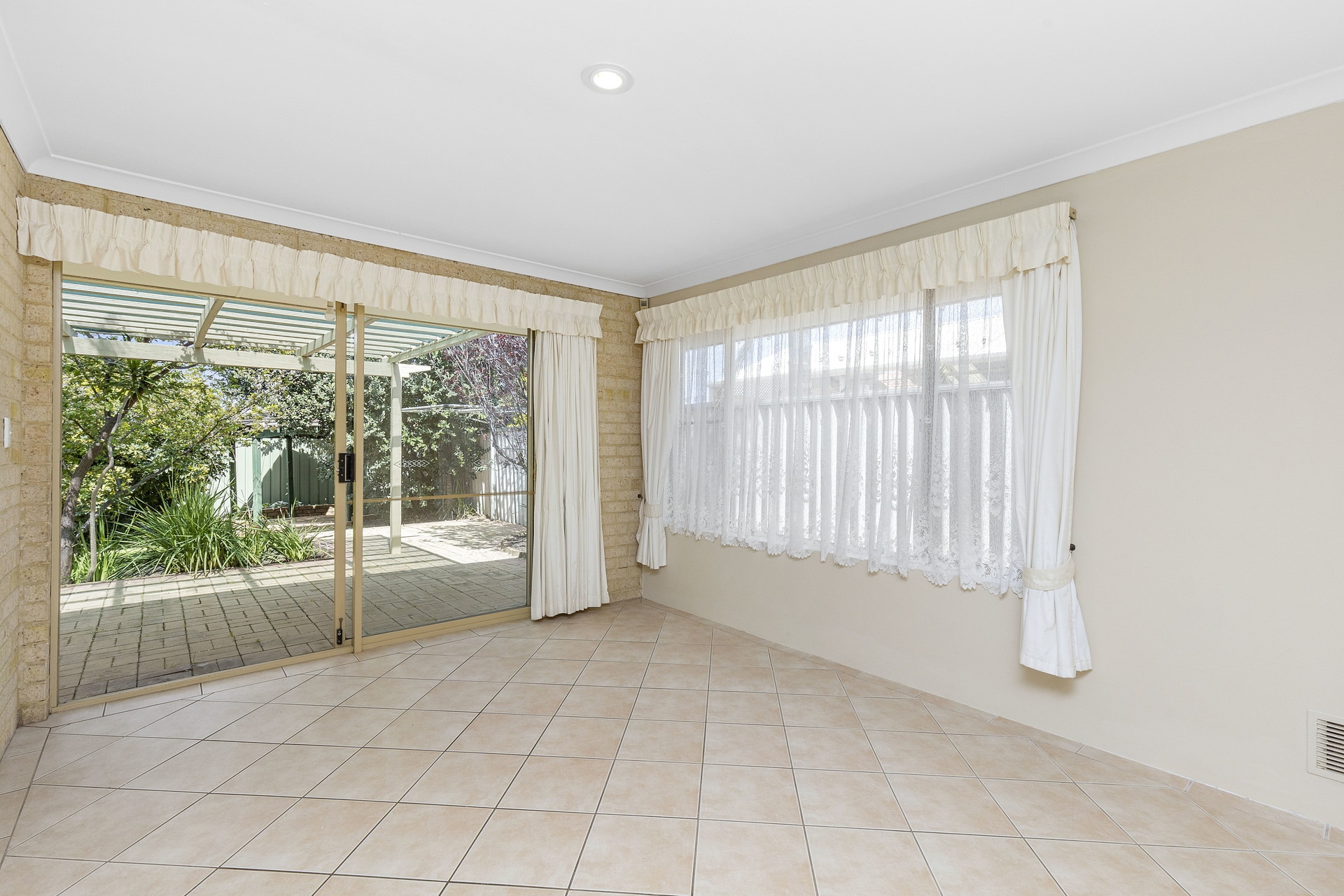 House Sold - 215 Timberlane Drive, Woodvale